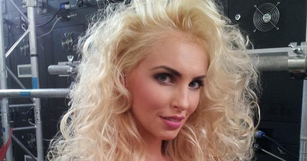 Andreea Spataru a refuzat 1.800 de euro pe saptamana ca sa se arunce in ...