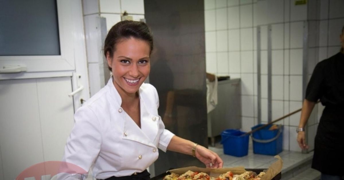 Andreea Moldovan, prima casnica de la MasterChef, gateste de trei ori ...