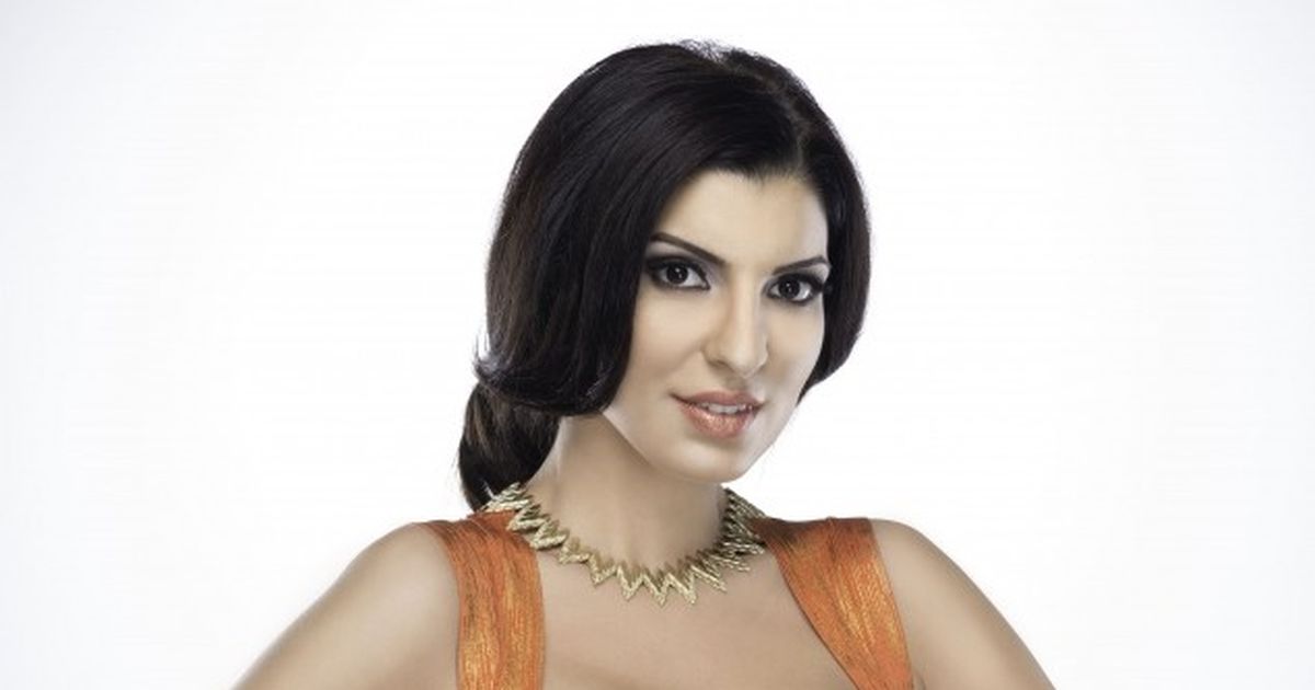 Andreea Tonciu canta! Din nou! Concurentilor le tiuie urechile! Nu rata ...