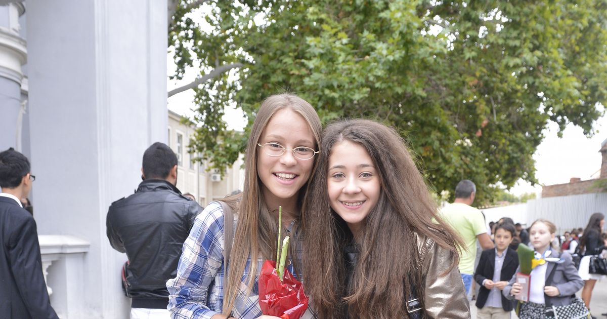 VIDEO Duminica pe scena, astazi in curtea scolii. Vezi aici cum s-a ...