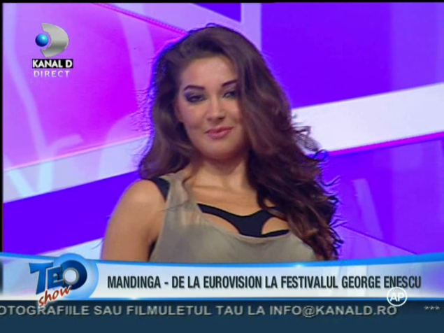 Ti-o inchipuiai pe Elena de la Mandinga cantand muzica lautareasca ...