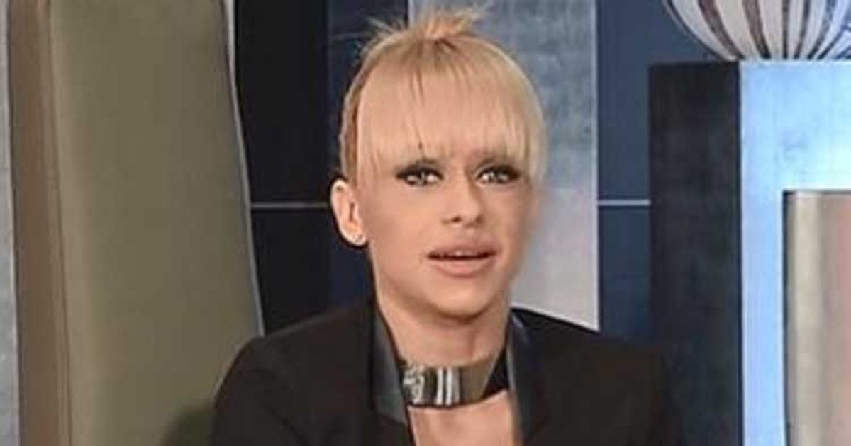 Anda Adam il face praf pe italianul care se lauda ca este iubitul ei ...