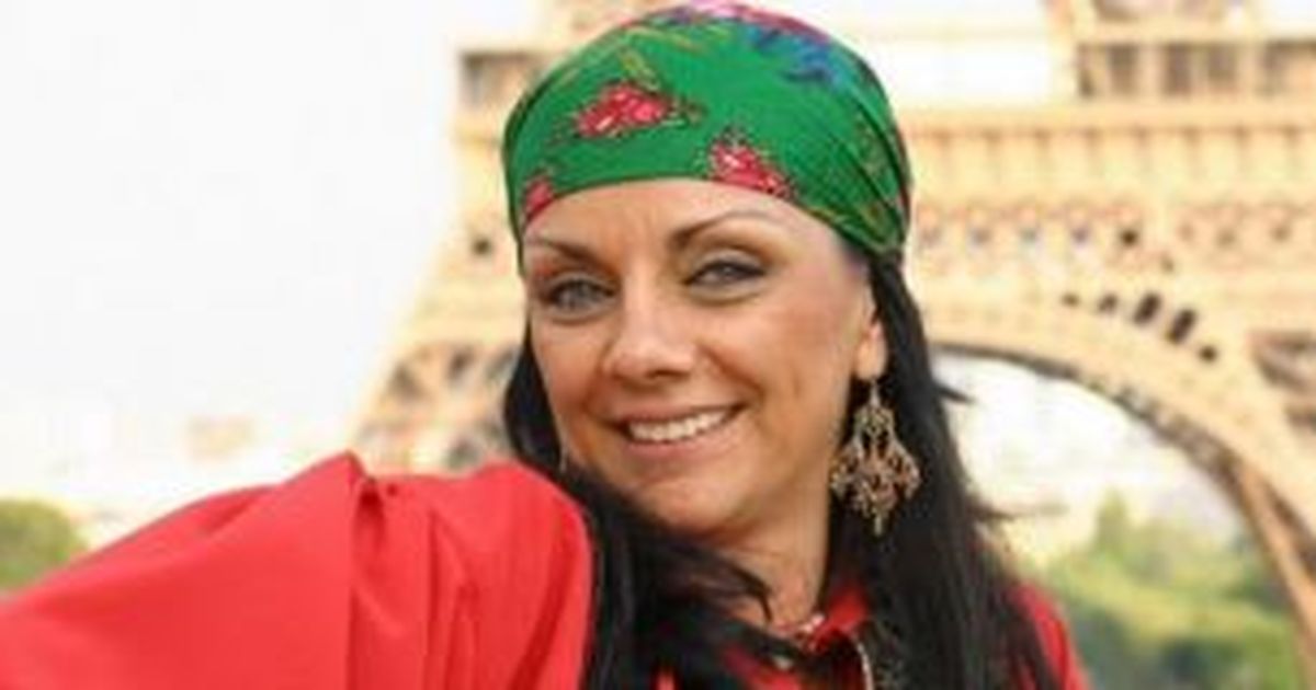 Carmen Tanase vine azi la Teo Show! Cum se comporta "Flacarica"in viata ...