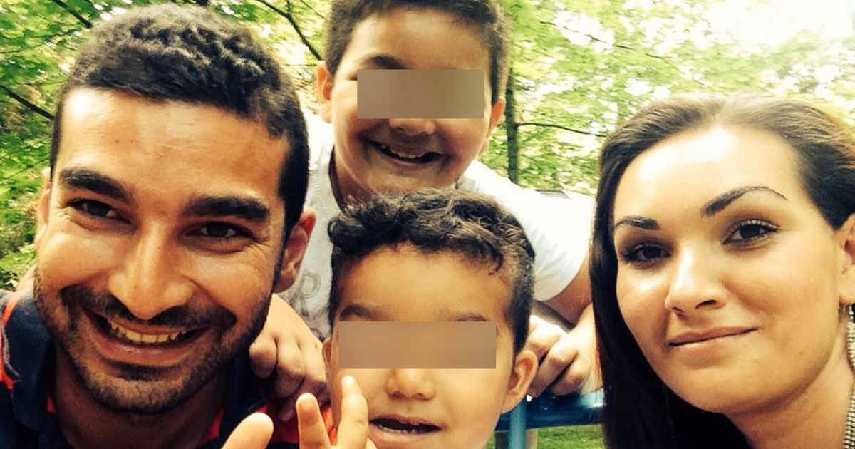 FOTO! Fata regelui Cioaba si-a facut primul selfie din viata cu toata ...