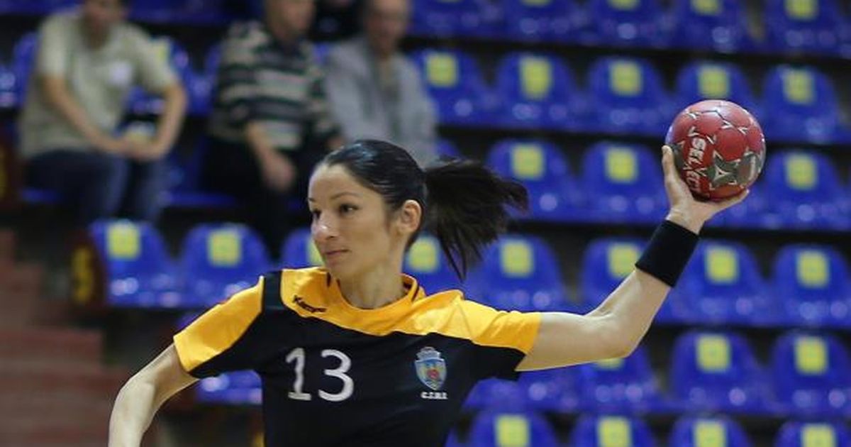 EXCLUSIV! Cea mai tare handbalista din Romania e gravida cu un fost ...