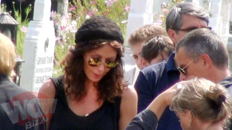 VIDEO | Imaginile durerii unei fiice care isi pierde tatal! Pe Mihaela ...