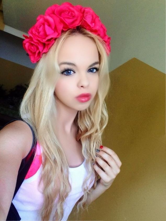 EXCLUSIV! Ea e Barbie de Romania, iar aceasta e... mama ei! “Am ...