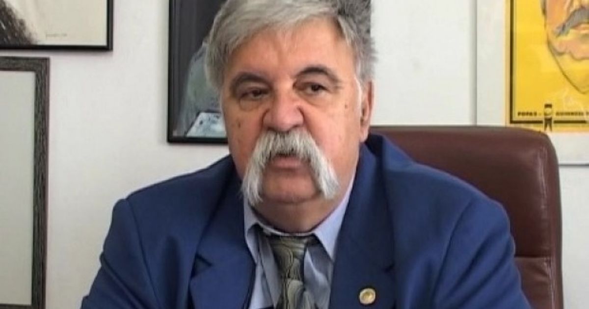 Uite cum arata Florin Tudose in tinerete! Fara mustata e imposibil sa-l ...