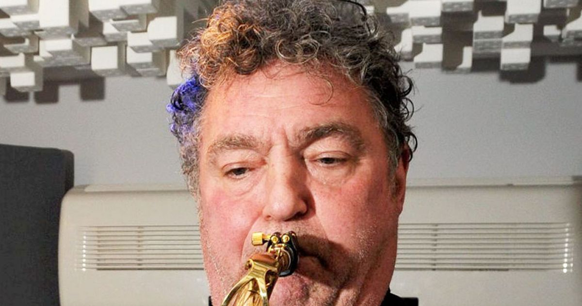 Saxofonistul Raphael Ravenscroft a murit la vârsta de 60 de ani - WOWBiz