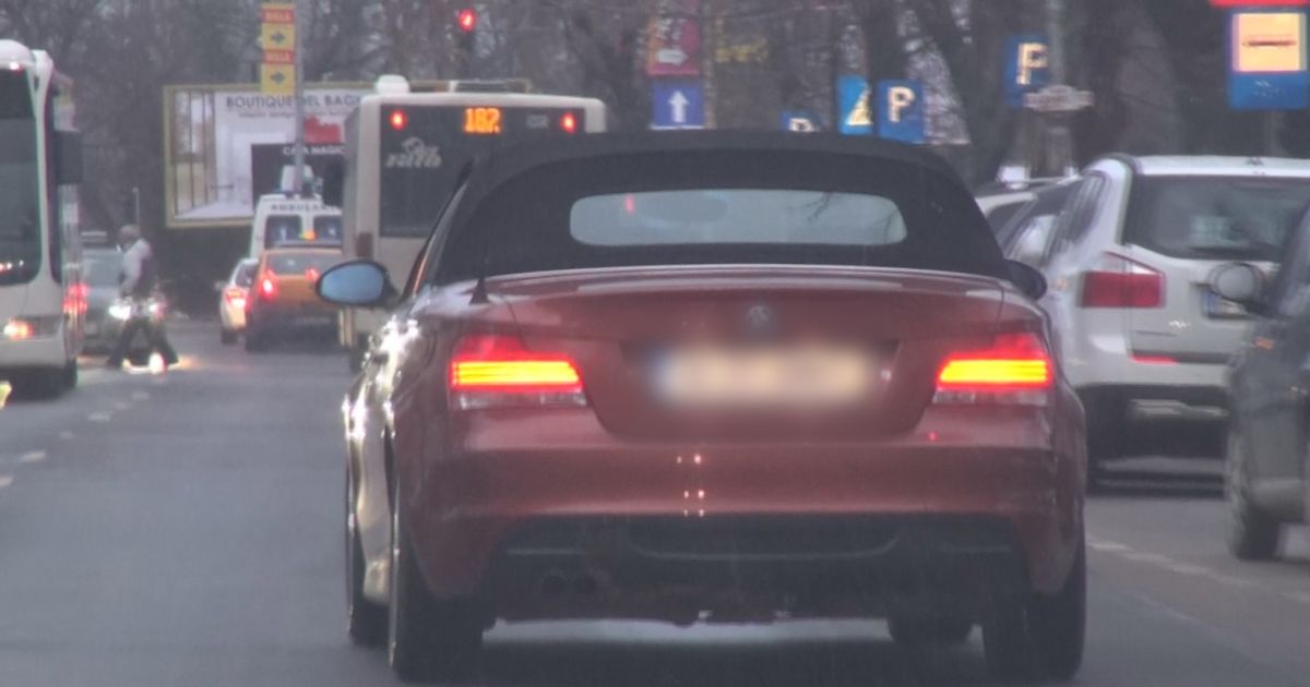 VIDEO! Dinu "Vama" si-a mai revenit! Nu mai vorbeste singur si conduce ...