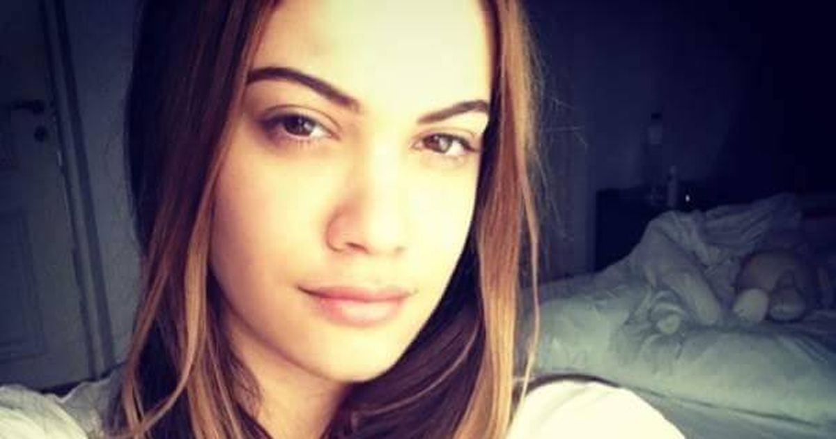 FOTO! Concurenta mare intre fetele de manelisti! Care Betty e mai ...