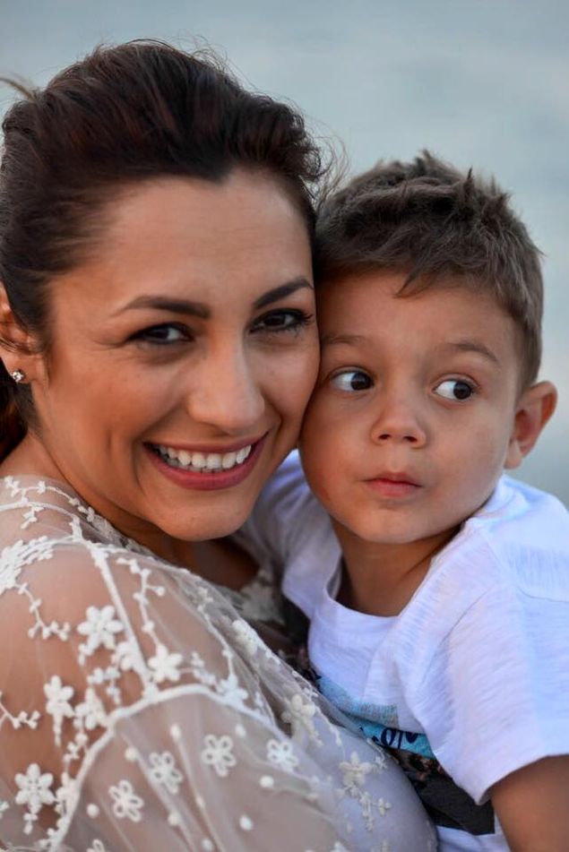 Astazi e o zi fericita pentru Andra si Maruta! Postarile lor de pe ...