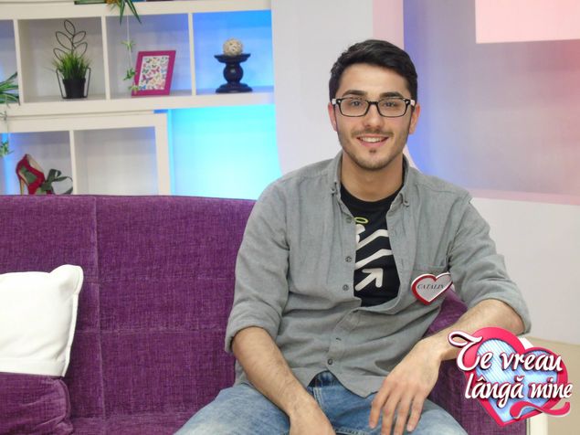 Porecla lui e “Sub-papucar” si toate femeile din viata lui stiu de ce ...