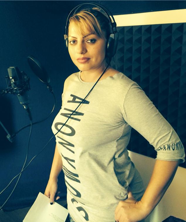 Nicoleta Guta canta in Germania, la Oktoberfest - WOWBiz