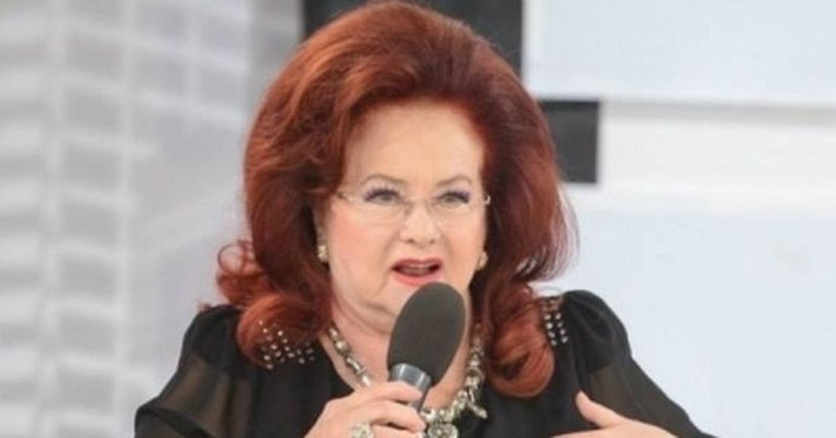 EXCLUSIV! Un controlor CFR a trait socul vietii! I-a vazut sanii Stelei ...