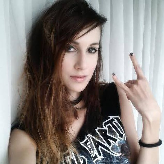 La 2 luni jumate de la tragedia din Colectiv, Alexandra Furnea a ...