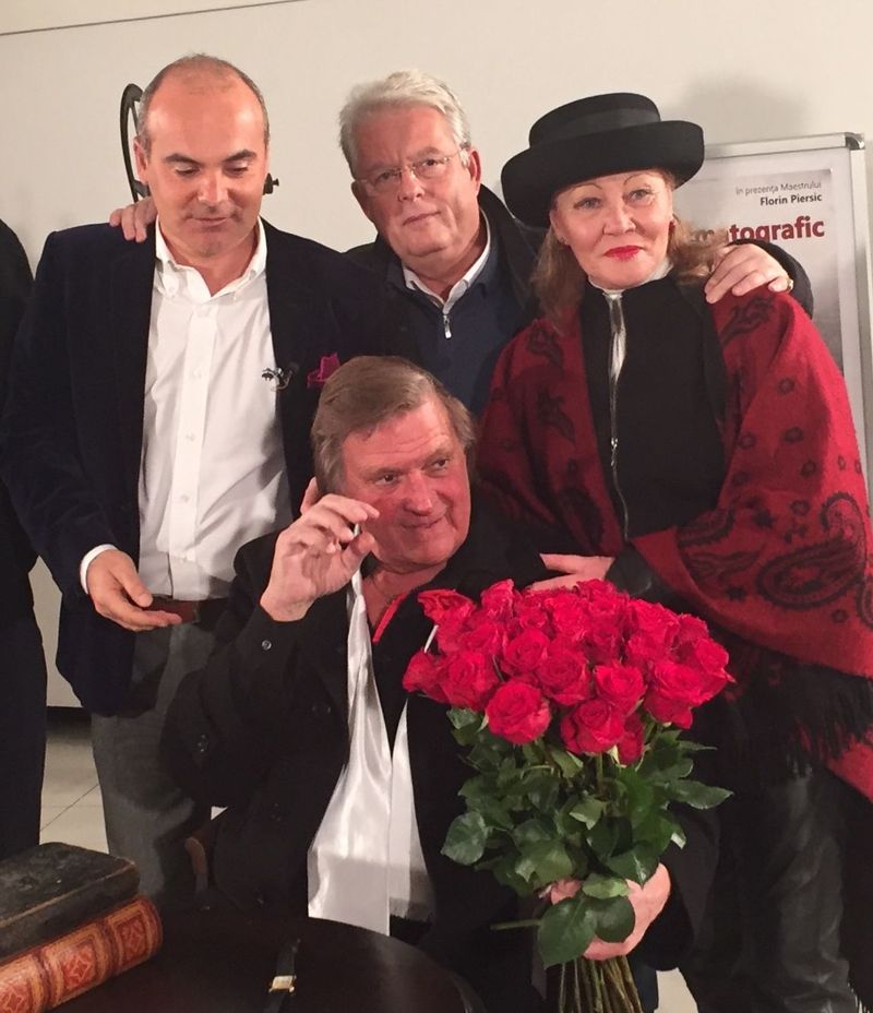 FOTO! Ultimele doua sotii ale lui Florin Piersic zici ca-s surori! Vezi ...