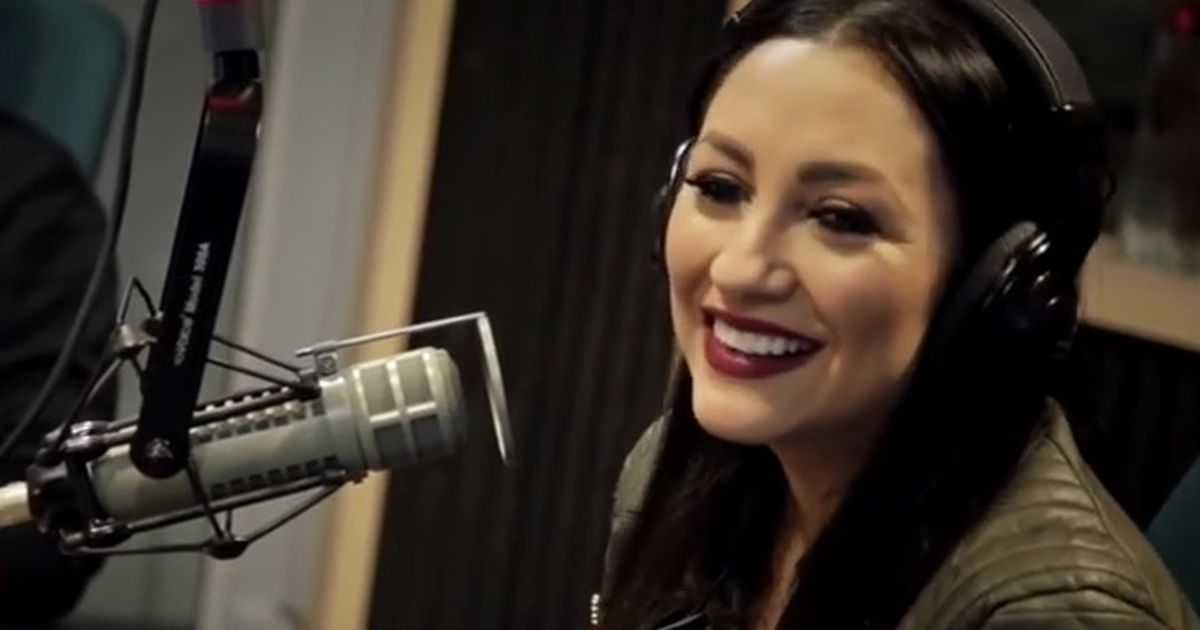 VIDEO Foarte tare! Andra canta piesa "Sub pielea mea", de la Carla's ...