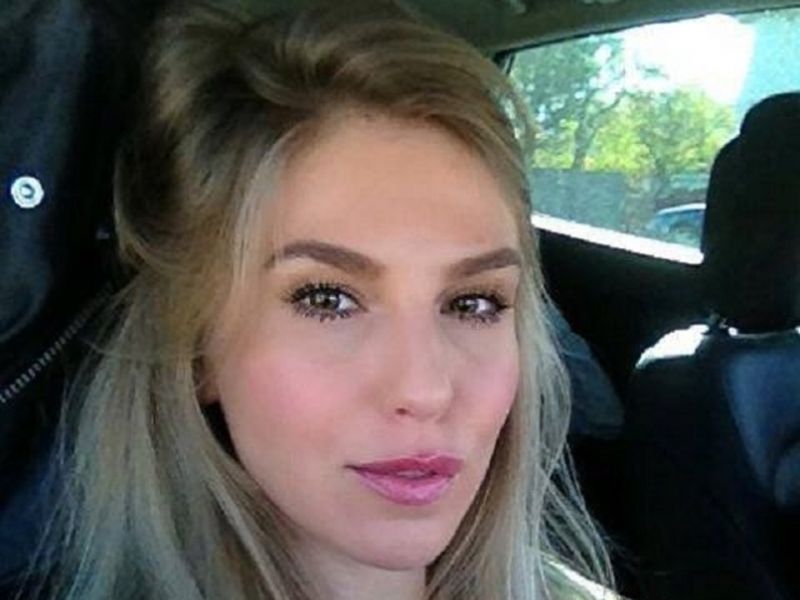 VIDEO EXCLUSIV! Corina, primul concert dupa imaginile socante cu ...