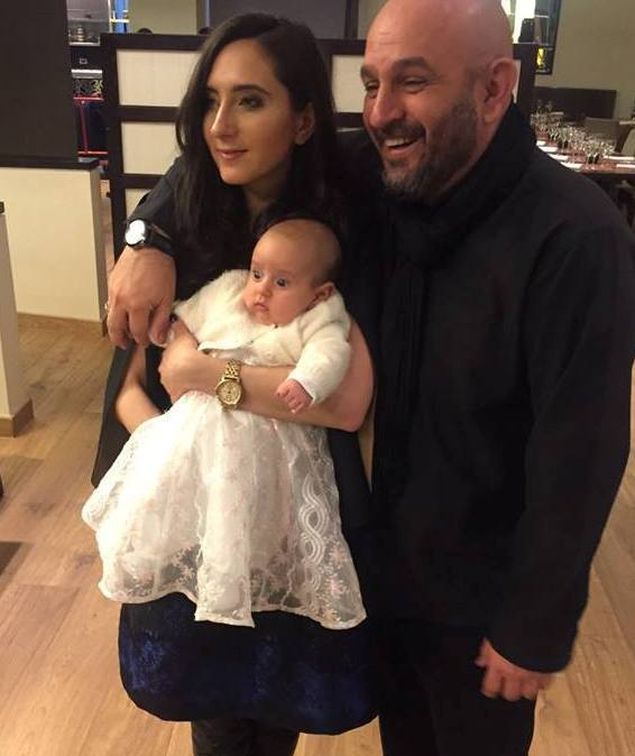 Alin Galatescu si designerul Simona Semen si-au botezat fetita! Pitica ...