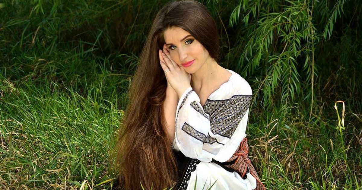 Secretele parului lung al uneia dintre cele mai indragite cantarete de ...