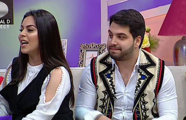 VIDEO Ce familie frumoasa are Dan Bursuc! Uite-l pe lautar impreuna cu ...