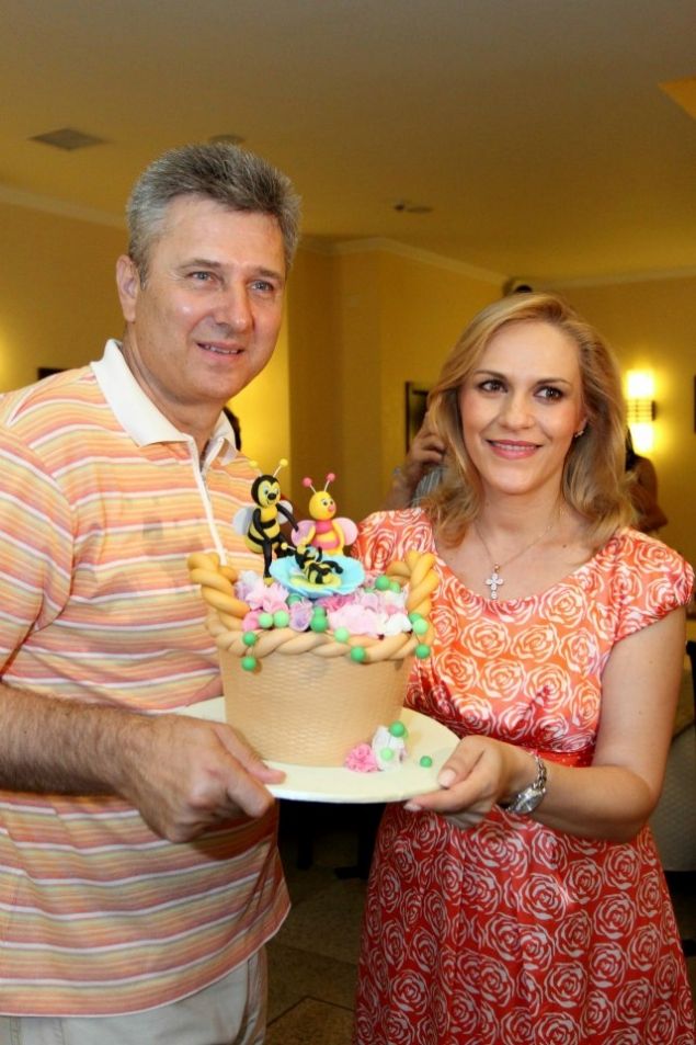 FOTO! Baiatul lui Florentin Pandele este pasionat de calarie - WOWBiz