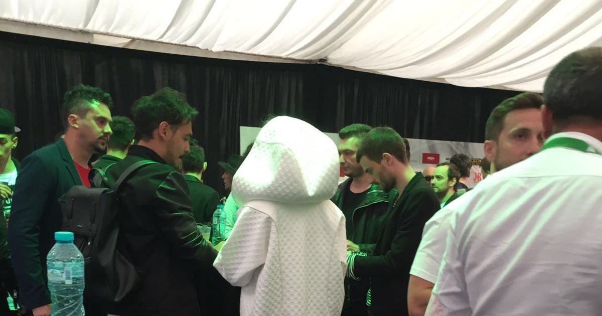 Stiri despre Vedete și Showbiz:: Știri Mondene despre toate personajele ...