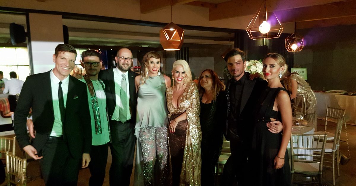 Cum s-a imbracat Ana Radu, graviduta in 9 luni, la nunta Ralucai ...