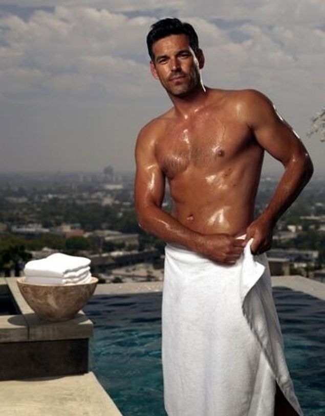 Il mai tii minte pe frumuselul Cole din Sunset Beach? Daca vezi cum ...