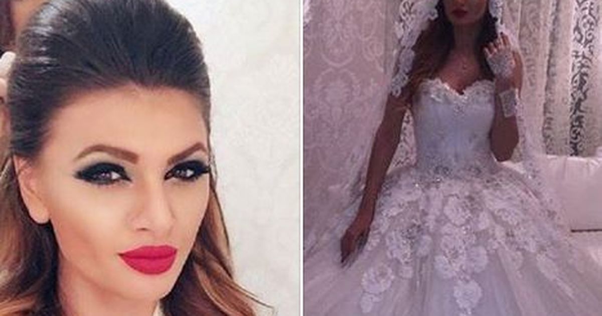 Ramona Gabor a imbracat astazi rochia de mireasa! Mult asteptatul eveniment a avut loc intr-o ...