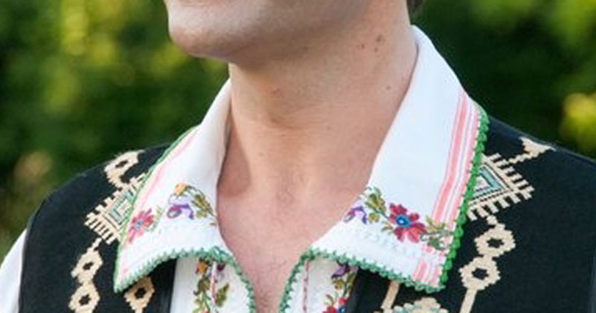 Inca o veste trista in lumea artistica! A murit indragitul cantaret de ...