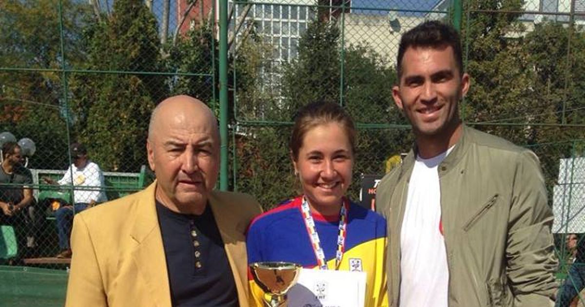 FOTO Fata liderului grupului umoristic Voua a devenit campioana la ...