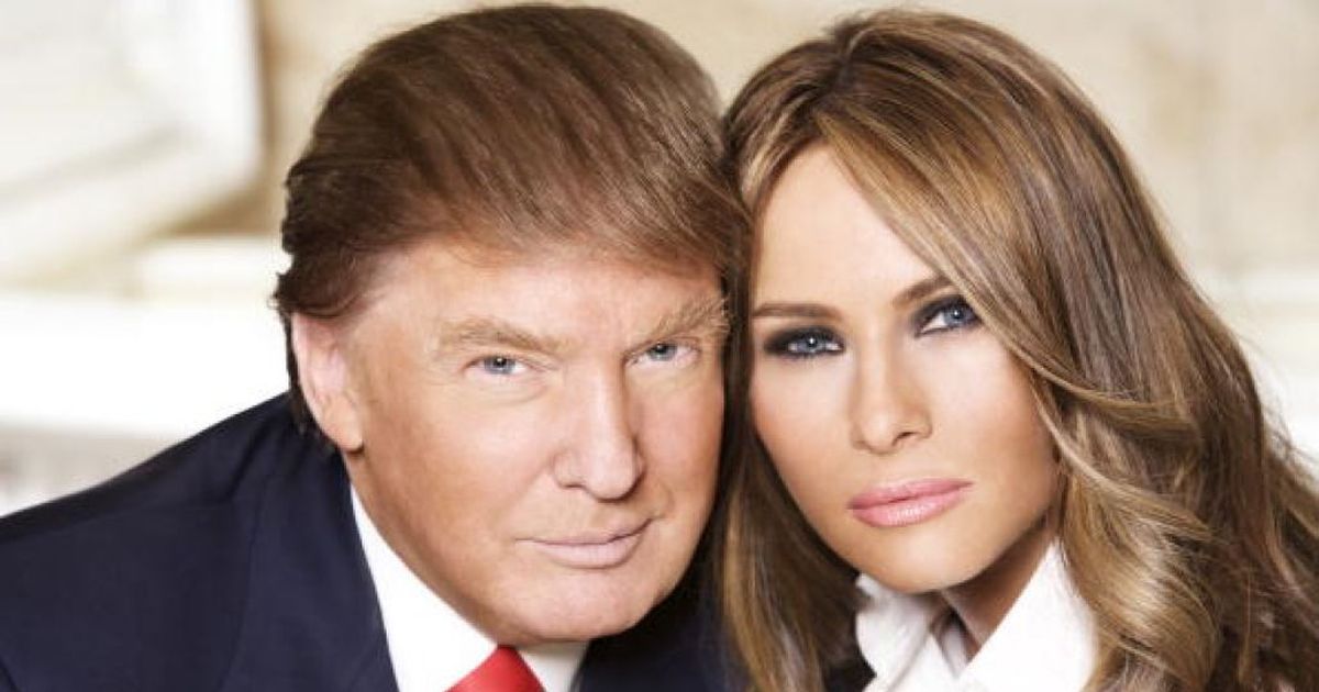 Melania, soţia lui Donald Trump, surprinsă goală, alături de o altă ...