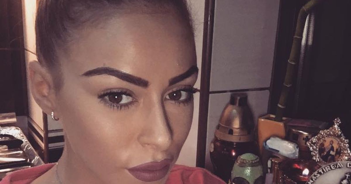 Daniela Stan revine in lumea manelelor! Si-a revenit dupa nastere, iar ...