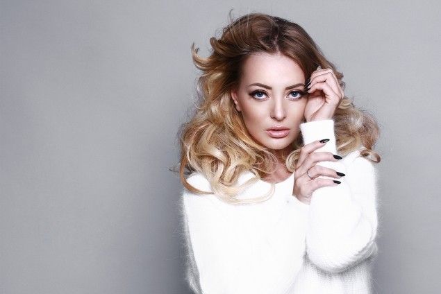 Delia, imagine de colectie! Cum arata artista in urma cu 16 ani - WOWBiz