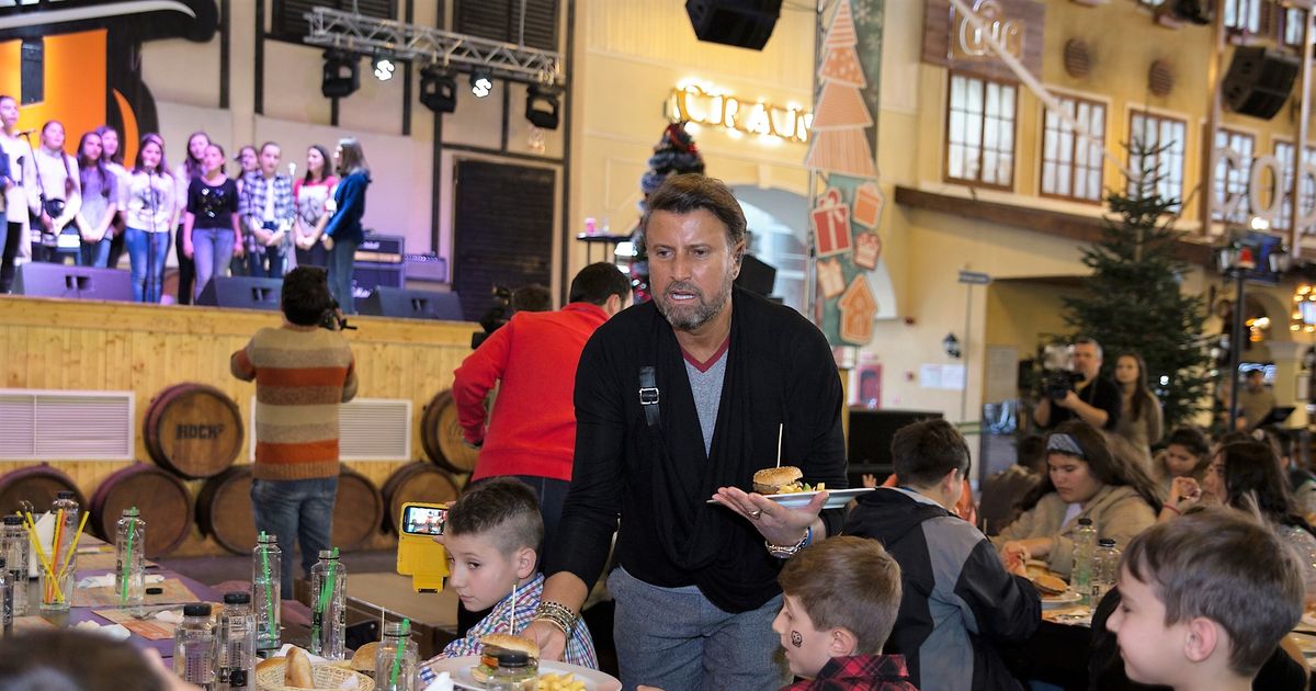 Bote, Adina Buzatu, Florin Chilian, Maria Radu, Tily Niculae, gest ...