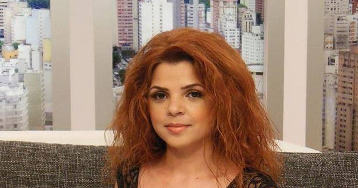 Laura Vass si-a tunat buzele! Cum arata acum cea mai indragita ...