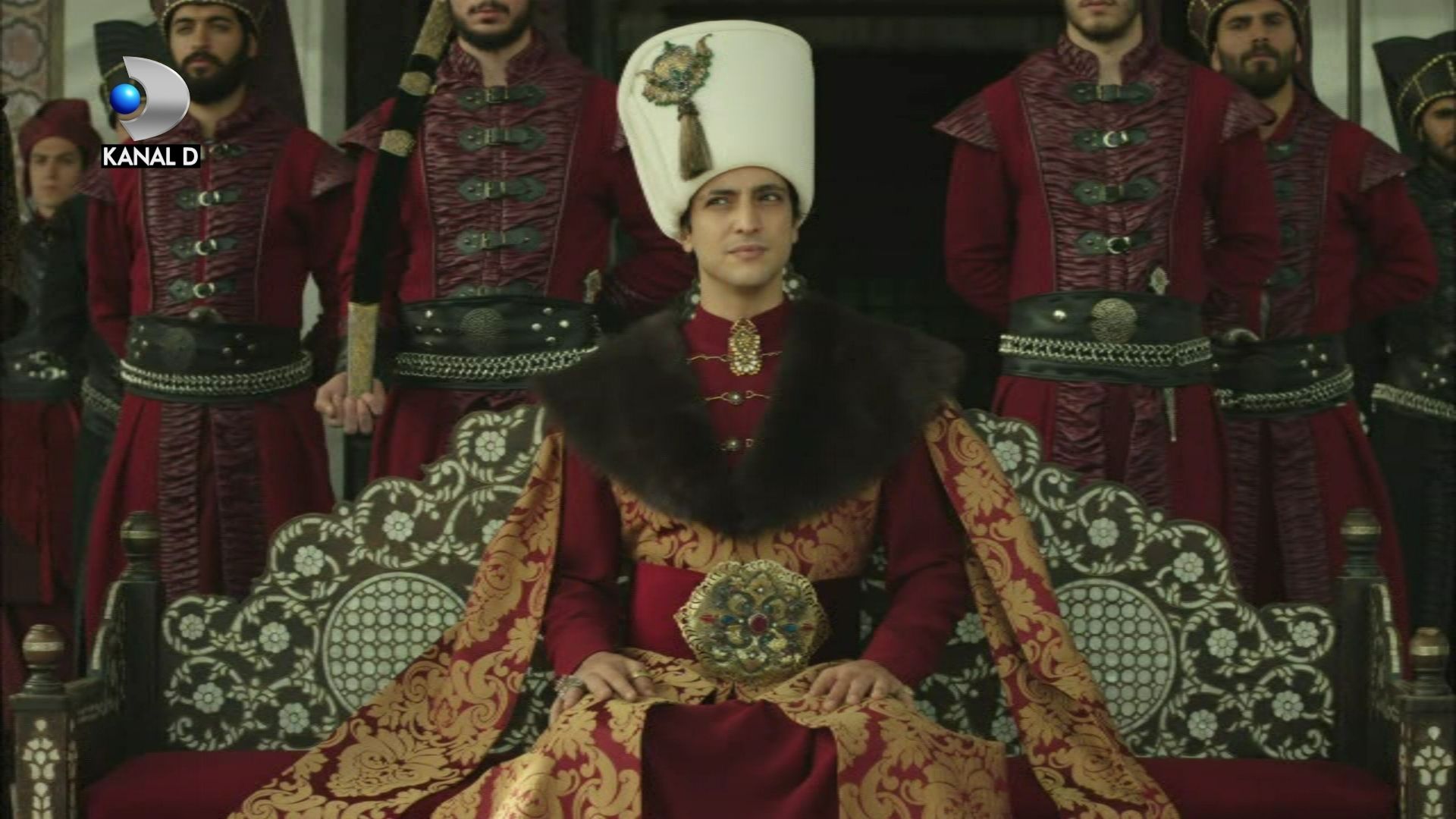 Sultanul Mustafa este detronat - WOWBiz