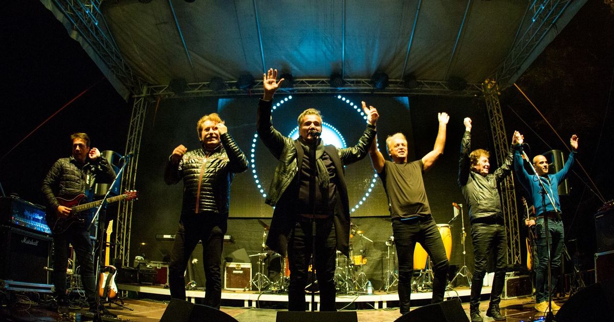 Trupa Holograf nu si-a platit curentul. - WOWBiz