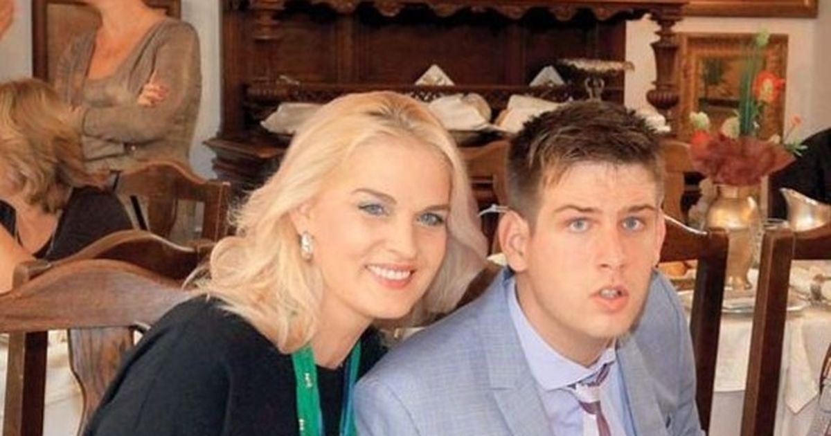 Manuela Harabor: “Ne-am cunoscut joi si duminica m-a cerut de nevasta ...