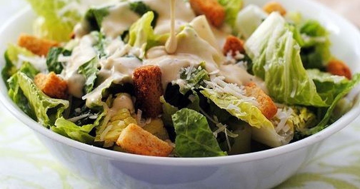 Reteta salata Caesar cu pui - WOWBiz