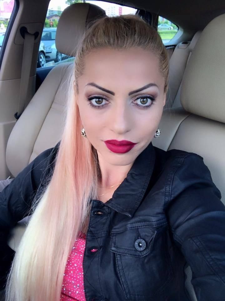 Nicoleta Guta si-a cumparat doua masini de lux - WOWBiz