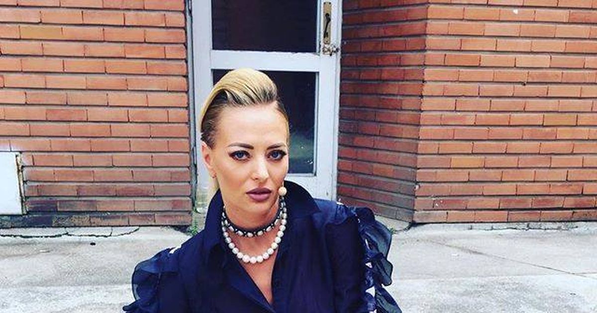 Delia a castigat anul trecut o suma incredibila din spectacole! Celebra ...