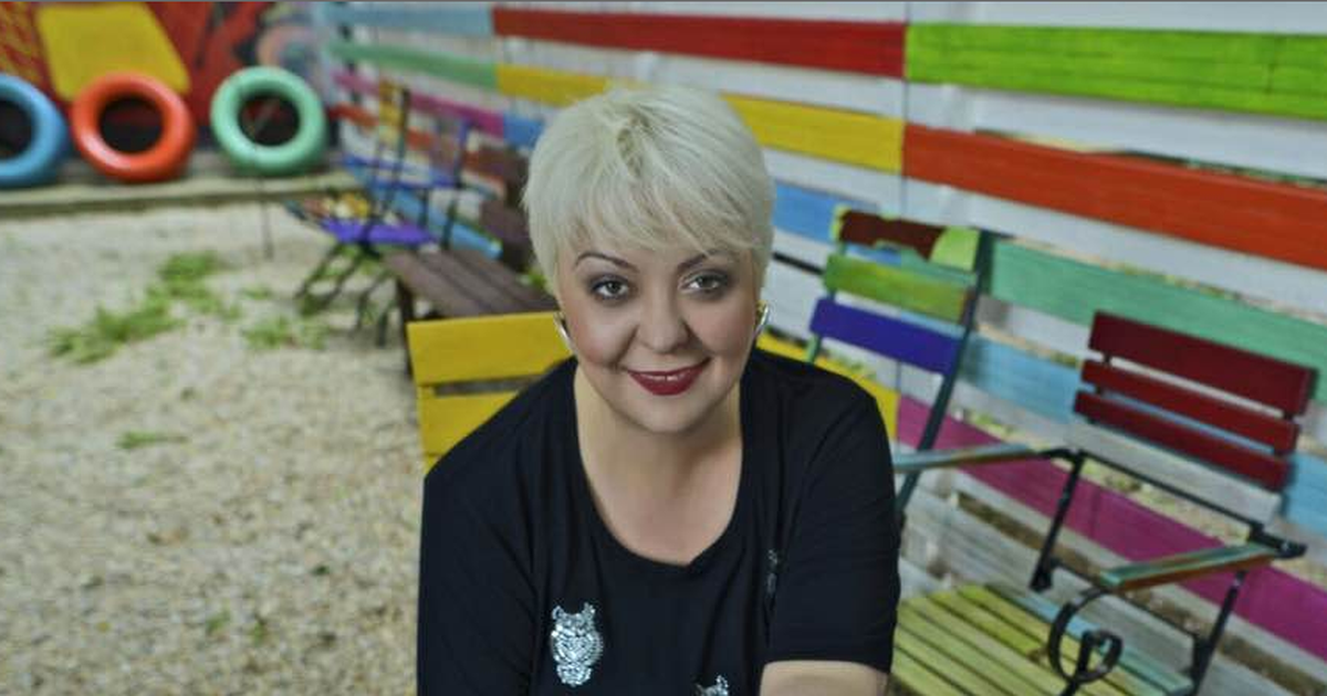 Monica Anghel se simte rau dupa operatia suferita! Artista si-a amanat ...