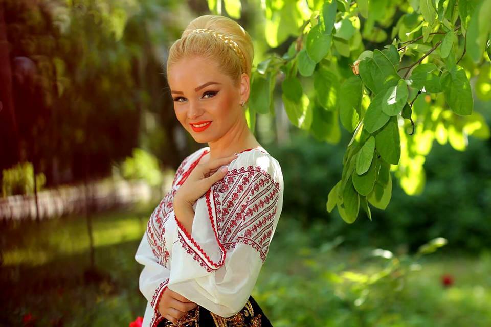 Maria Constantin a plecat cu scandal de la vechiul loc de munca si i-a ...