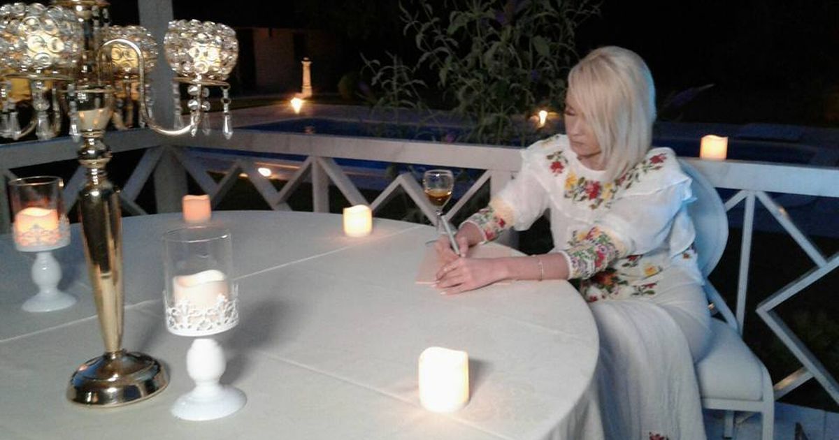 Moartea tatalui a indepartat-o pe Maria Constantin de Marcel Toader ...