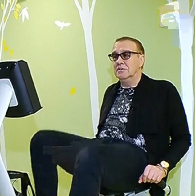 Roxana Vancea este instructor de sport pentru Gabriel Cotabita. Dupa ce ...