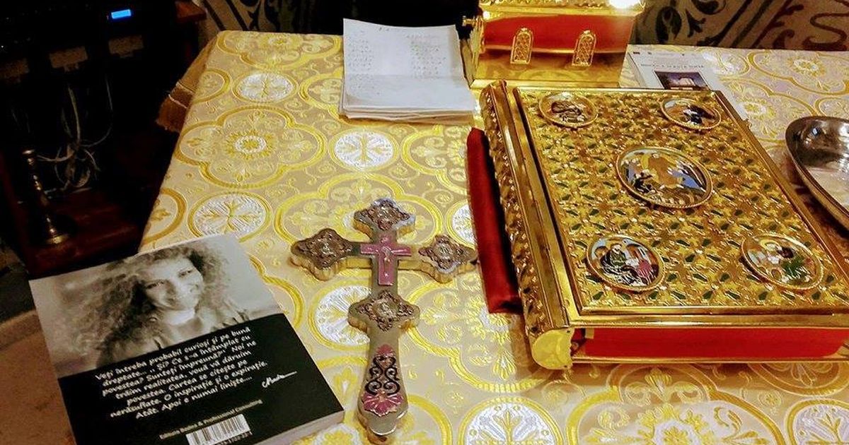 Cartea lui Naty Badea a ajuns si in...biserica! Vezi cum a fost posibil ...