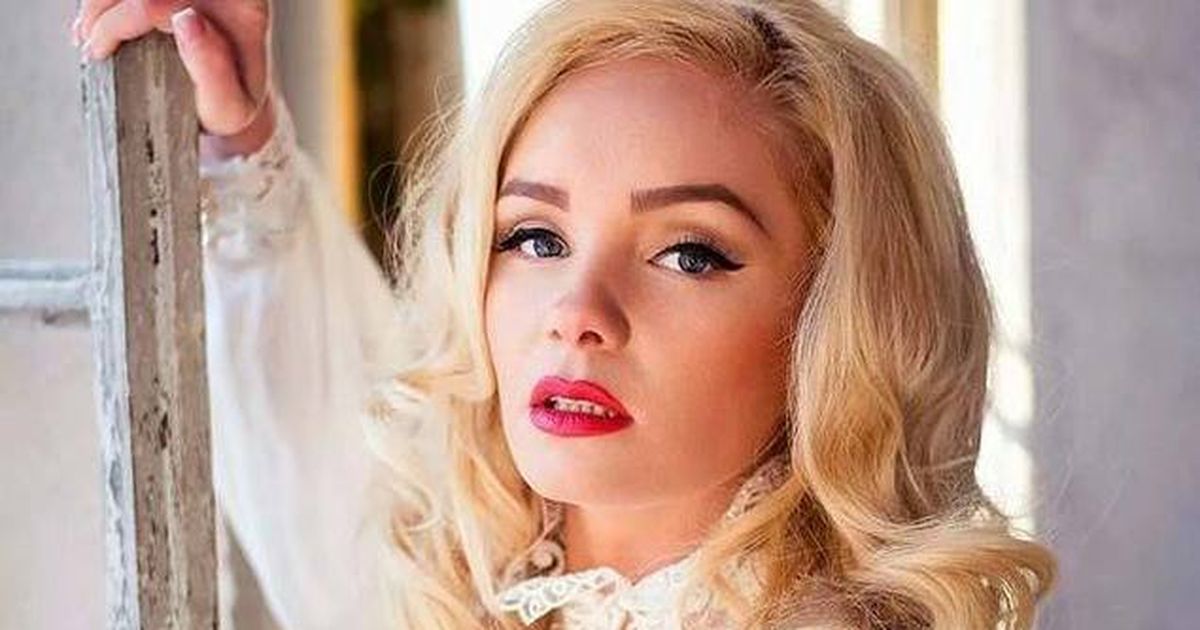 Maria Constantin, schimbare de look radicală! Ce şi-a făcut la păr ...